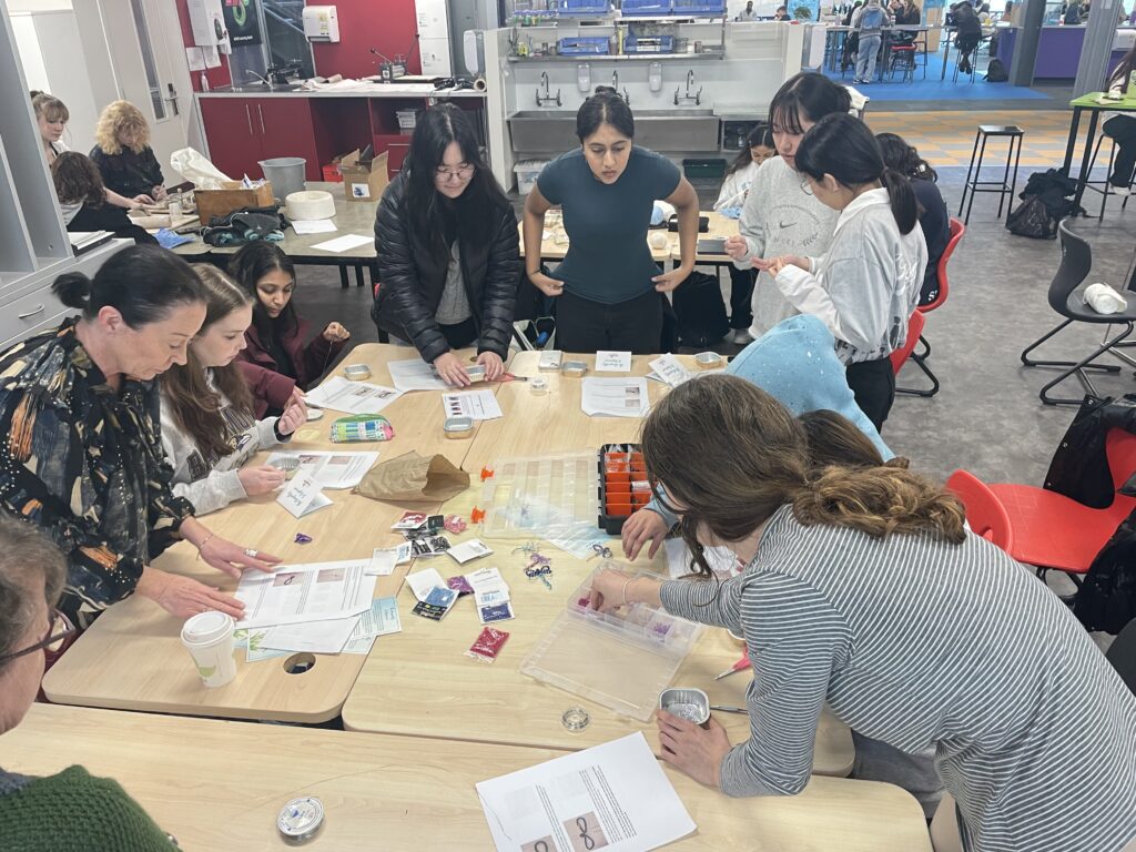 Albany Senior High School's Craft for a Cause | Hospice West Auckland